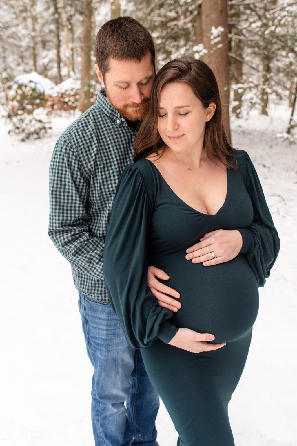 Winter Maternity Photo Shoot | Connecticut Maternity Photographer