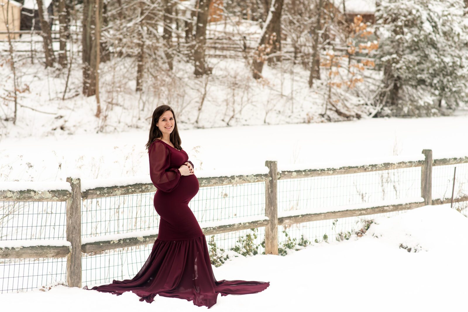 Winter Maternity Photo Shoot | Connecticut Maternity Photographer