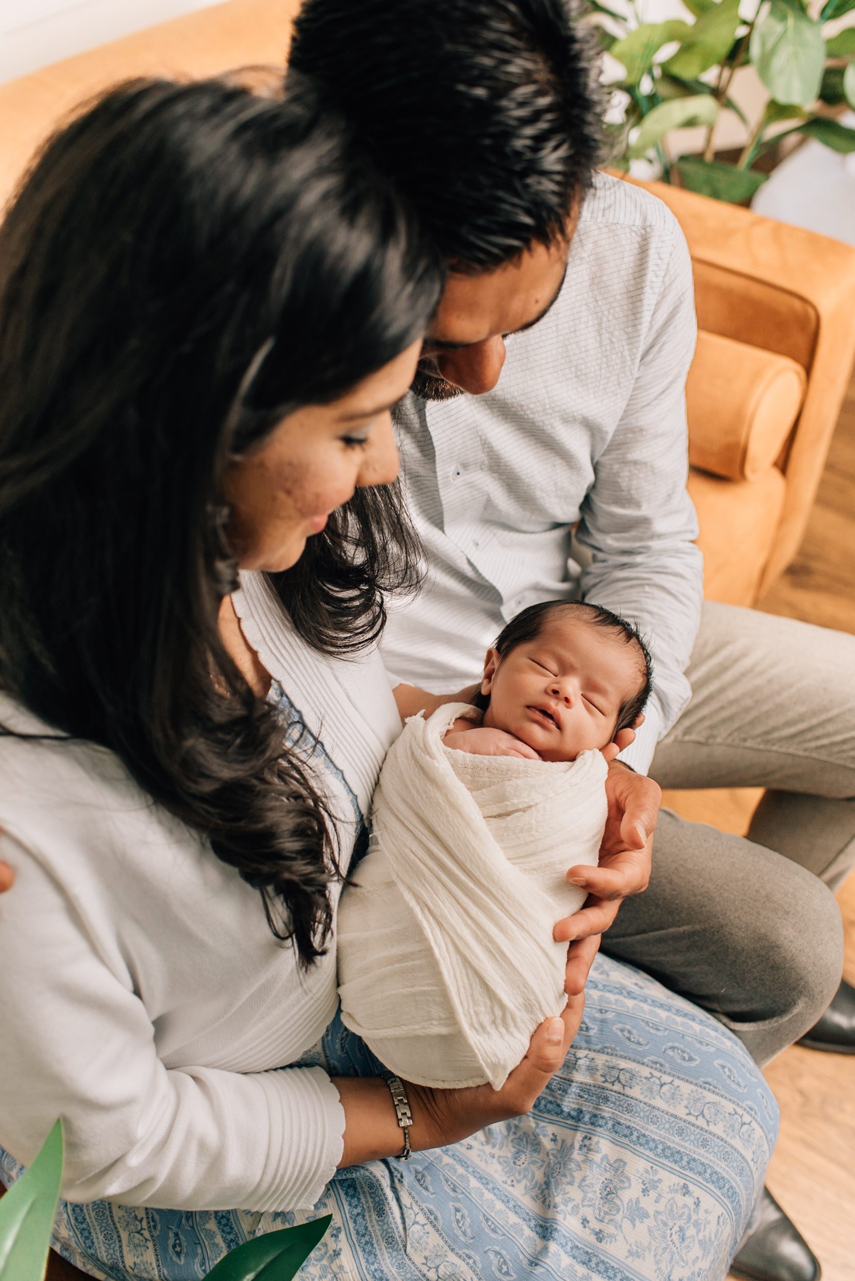 Zaryan | Canton CT Newborn Photographer - sharonlegerphotography.com