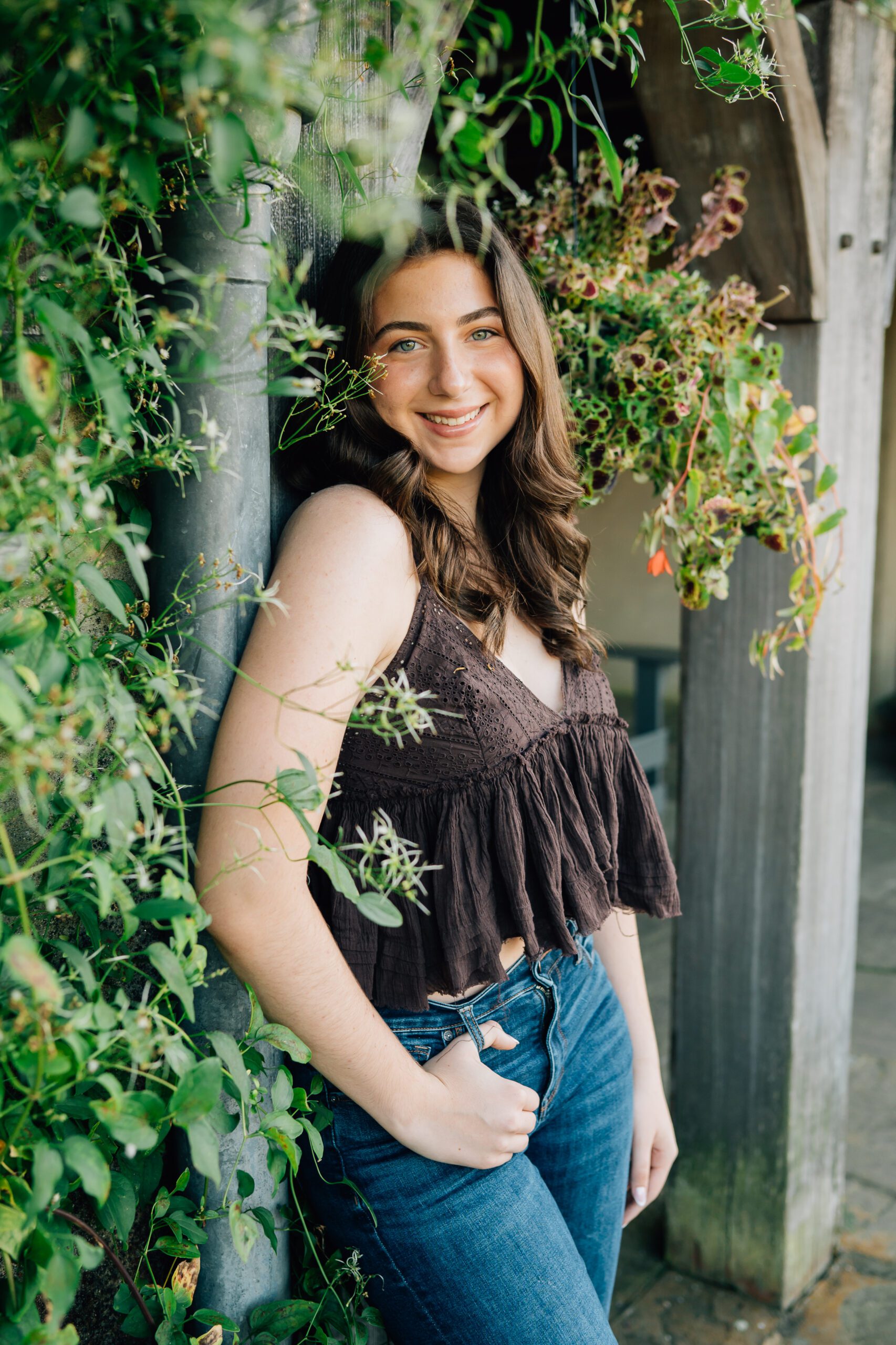 Topsmead Senior Portraits | CT Outdoor Senior Session ...